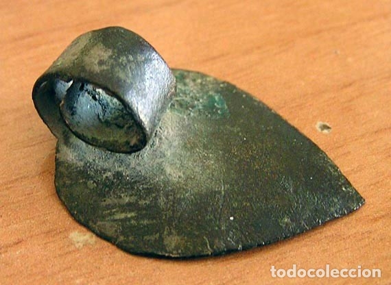 gran pinjante (jaez) medieval / 35,5 x 26,5 mm - Comprar Antigüedades ...
