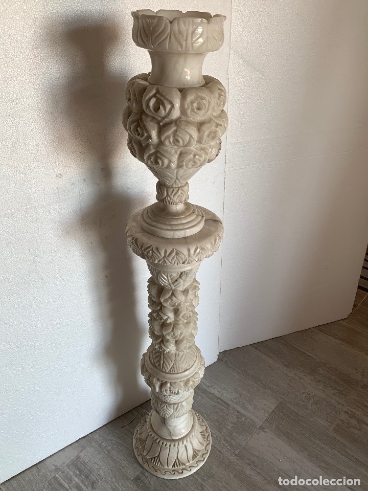 columna con jarron de alabastro - Comprar en todocoleccion - 175832170