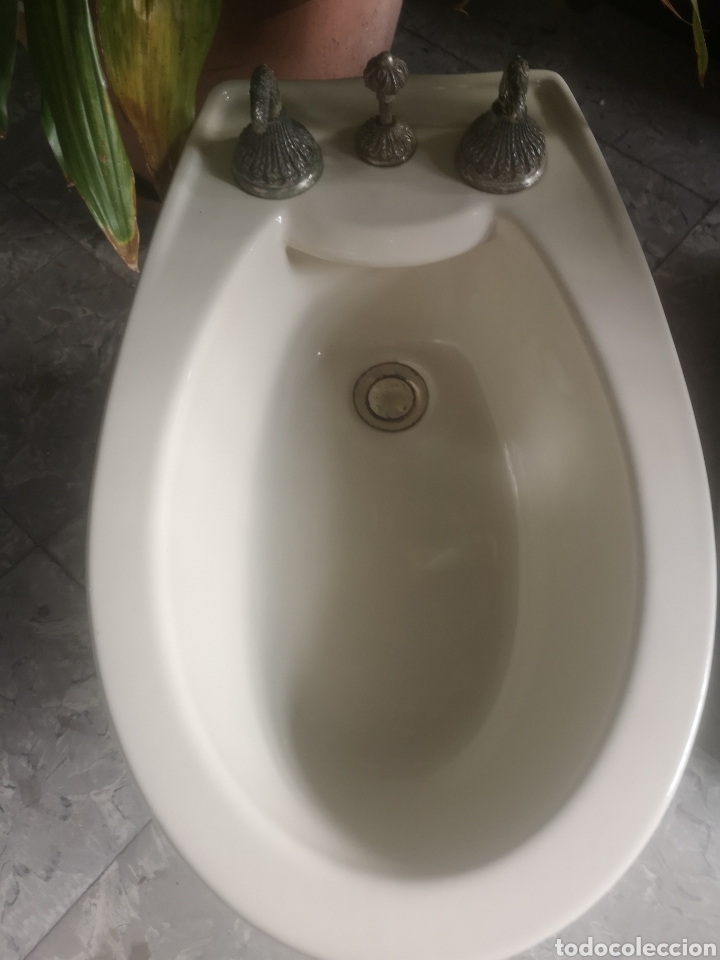 antiguo juego de retrete y bidet. buen estado. - Comprar en ...