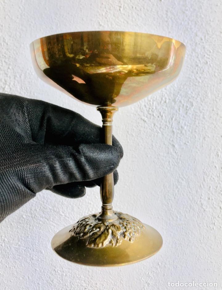 lote de 4 copas de latón cáliz dorado años 60 c - Comprar Copas ...