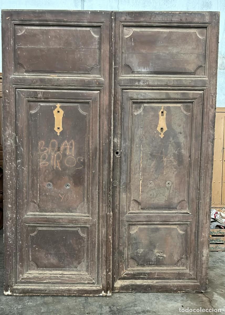 porton antiguo de 2 hojas con puertas postigo d - Compra venta en ...