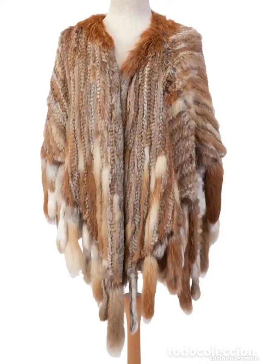 Poncho de Lujo Escada en Pieles Naturales - Conejo, Zorro y Mapache en ...