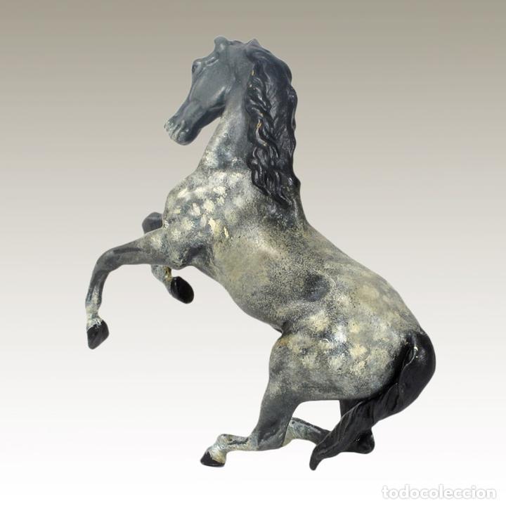 escultura de bronce. caballo encabritado pintad - Comprar Esculturas de ...