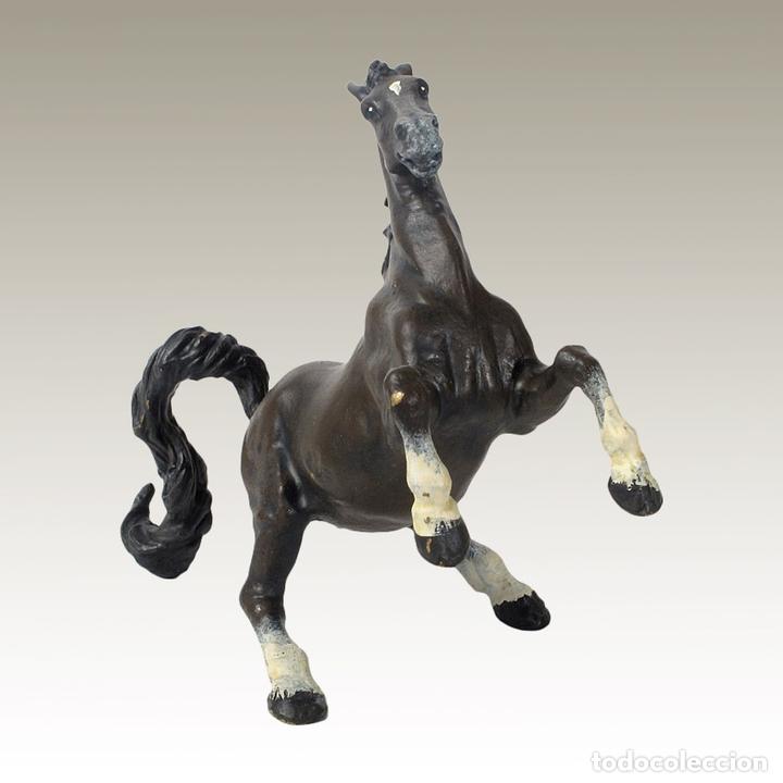 escultura de bronce. caballo encabritado pintad - Comprar Esculturas de ...