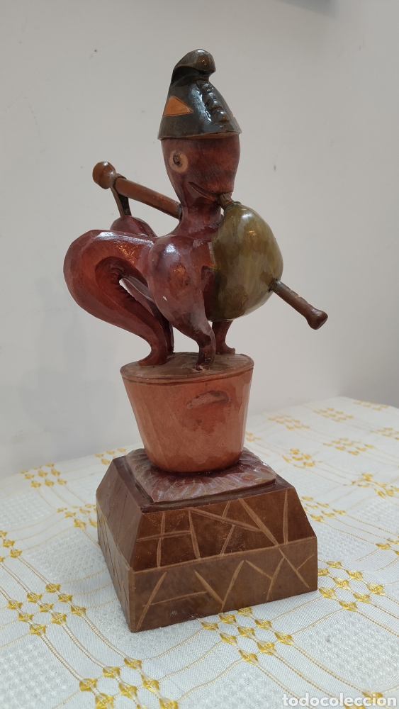 figura madera tallada, artesanía de madera. art - Comprar Esculturas de ...