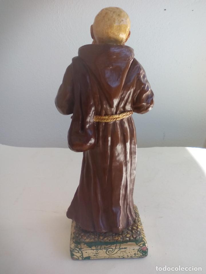 imagen o figura de fraile franciscano o moje en - Comprar Escultura ...