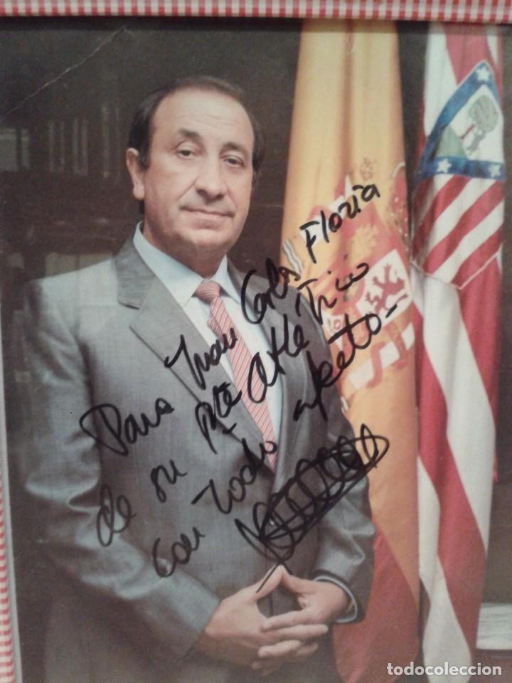 fotografía de jesús gil autografiada por jesus - Comprar Autógrafos en ...