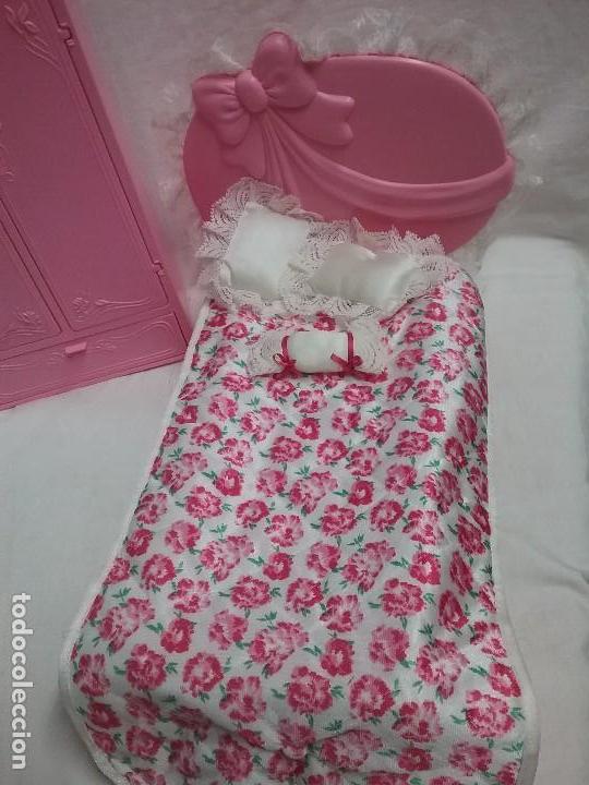 cama muñeca barbie glamour bed completa y armar - Comprar Muñecas ...
