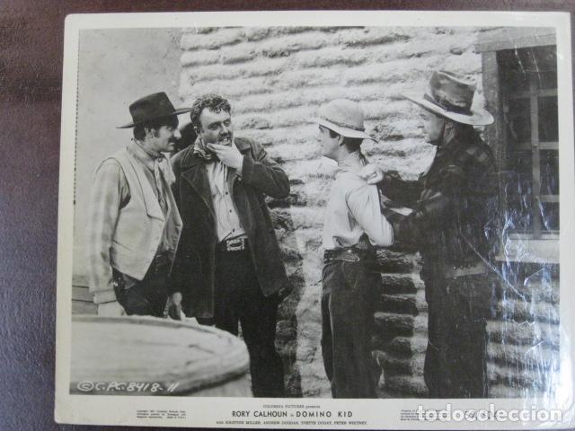 domino kid - foto original b/n - eugene iglesia - Buy Photos ...