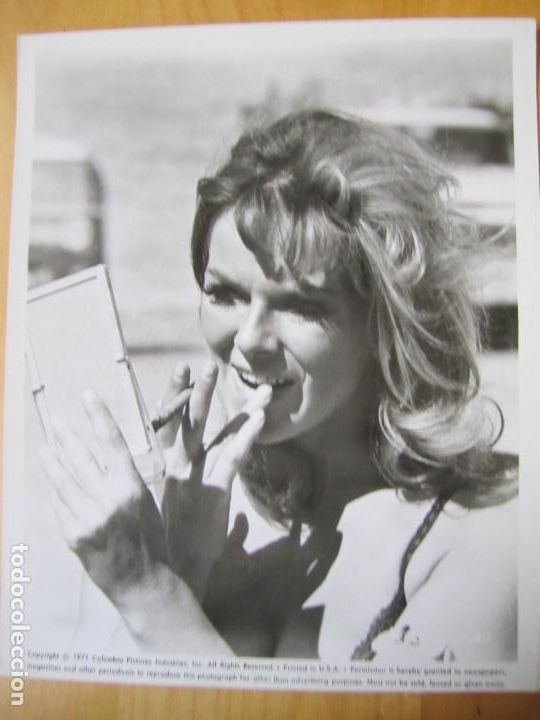 julie ege - foto original b/n - creatures the w - Buy Photos ...