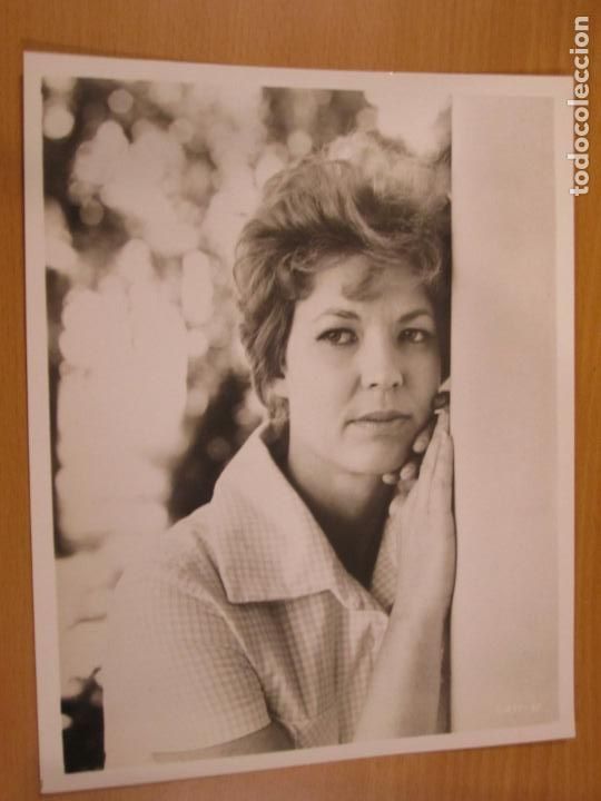 lynn carlin - foto original b/n - cinema actres - Buy Photos ...