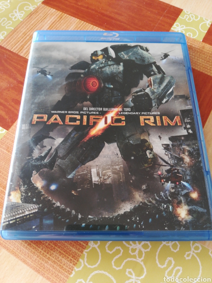 Pacific Rim Blu Ray Cover Art