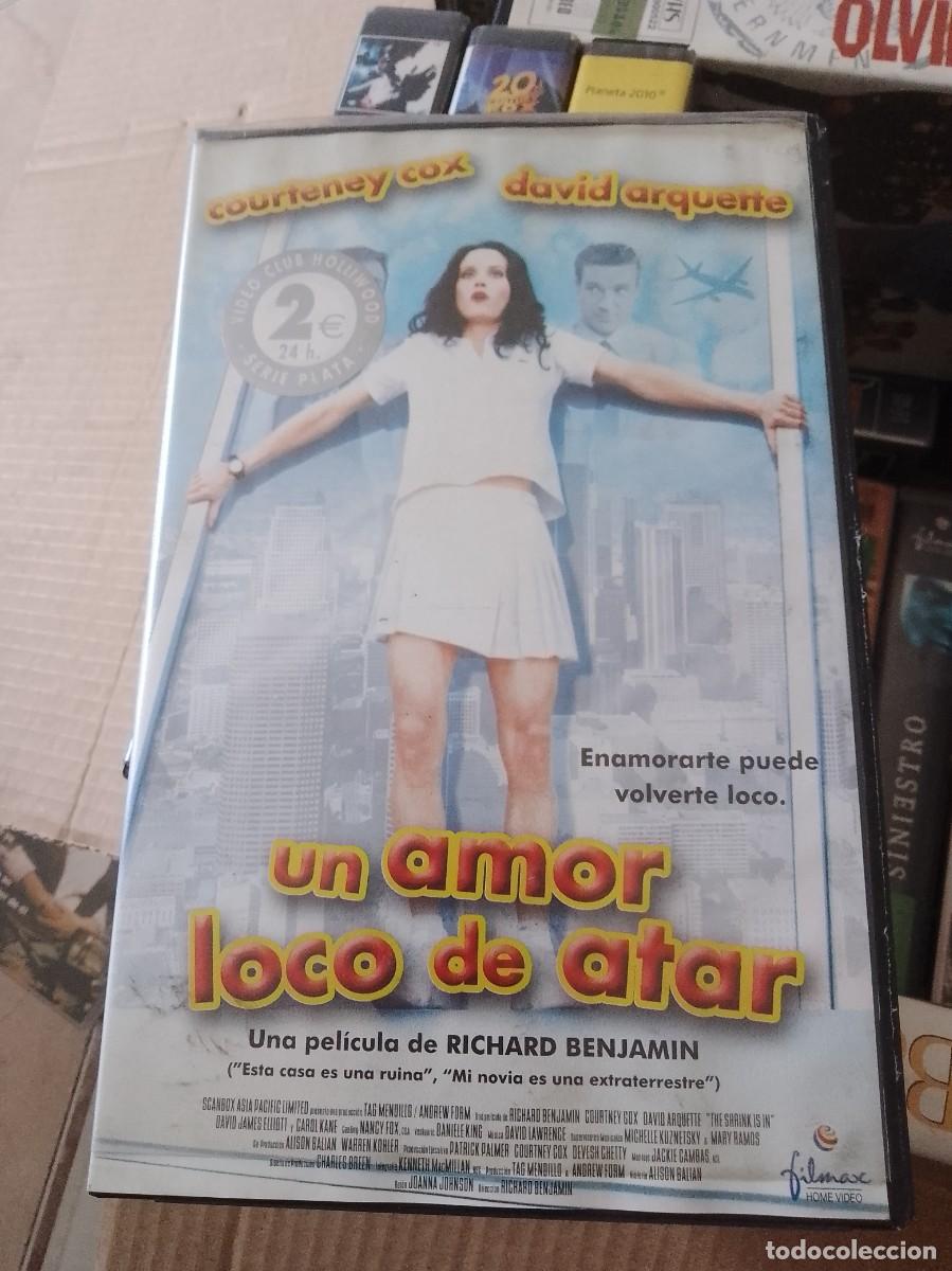 un amor loco de atar vhs caja grande - Compra venta en todocoleccion