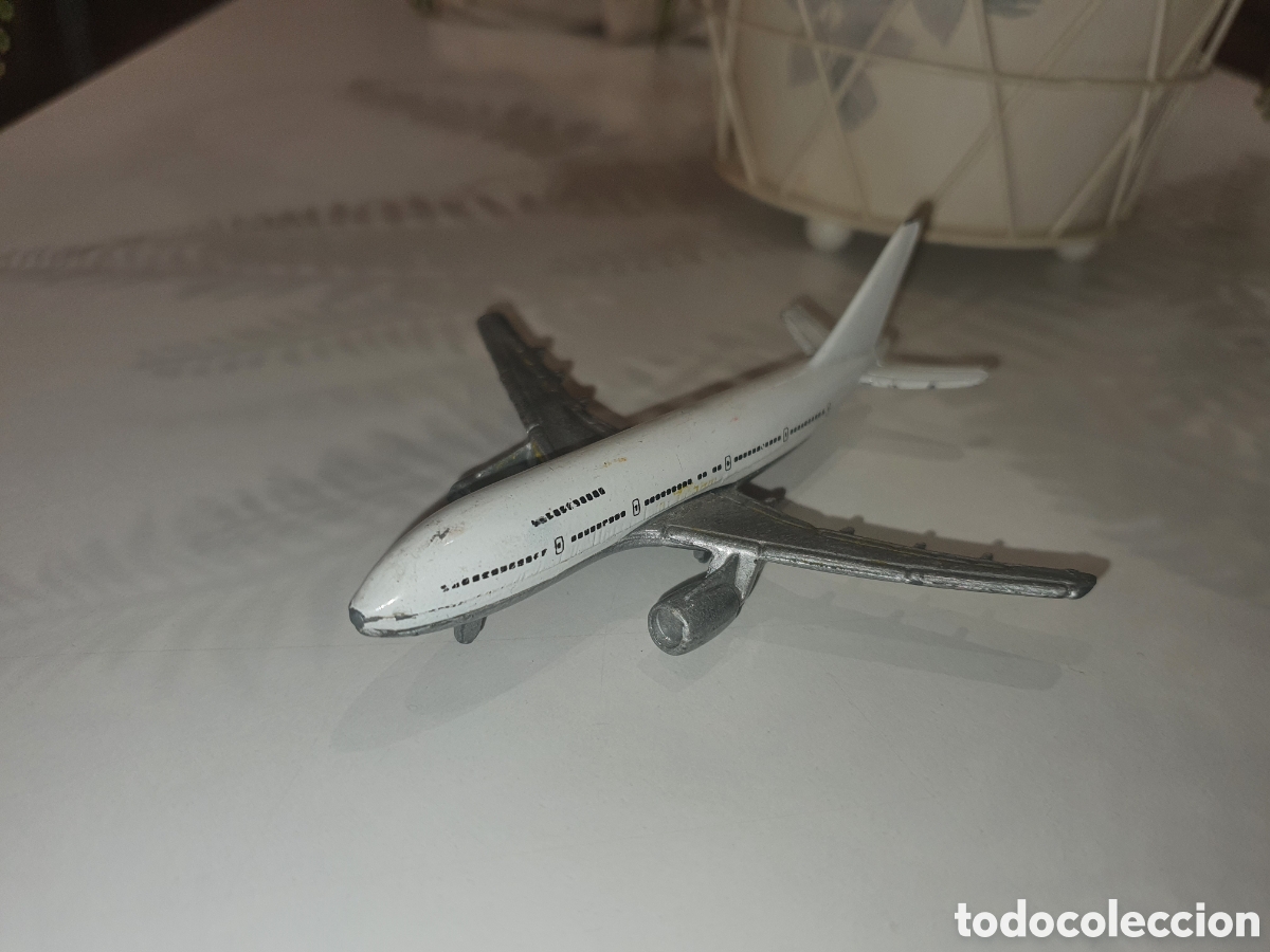 avion de metal replica al boina 747. - Compra venta en todocoleccion