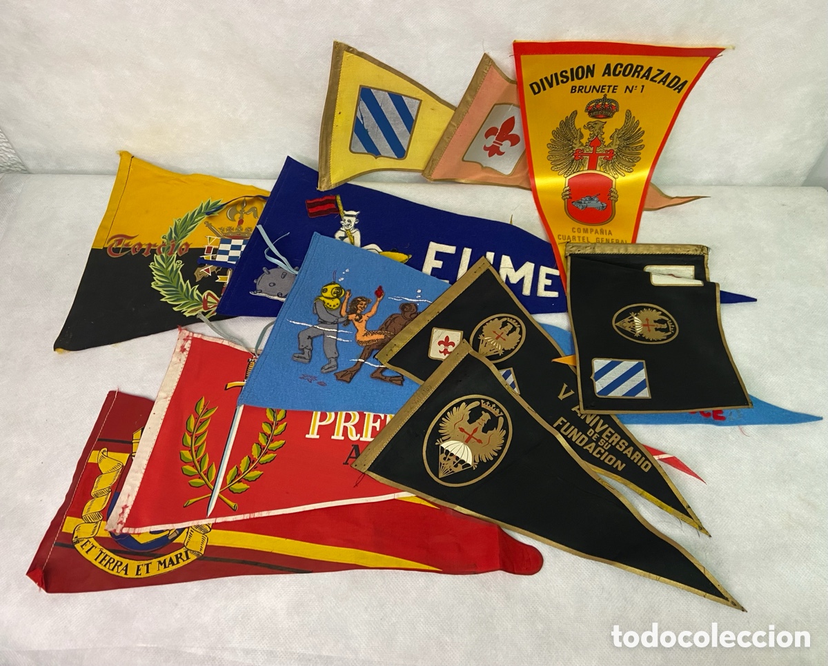 lote banderines militares - Compra venta en todocoleccion