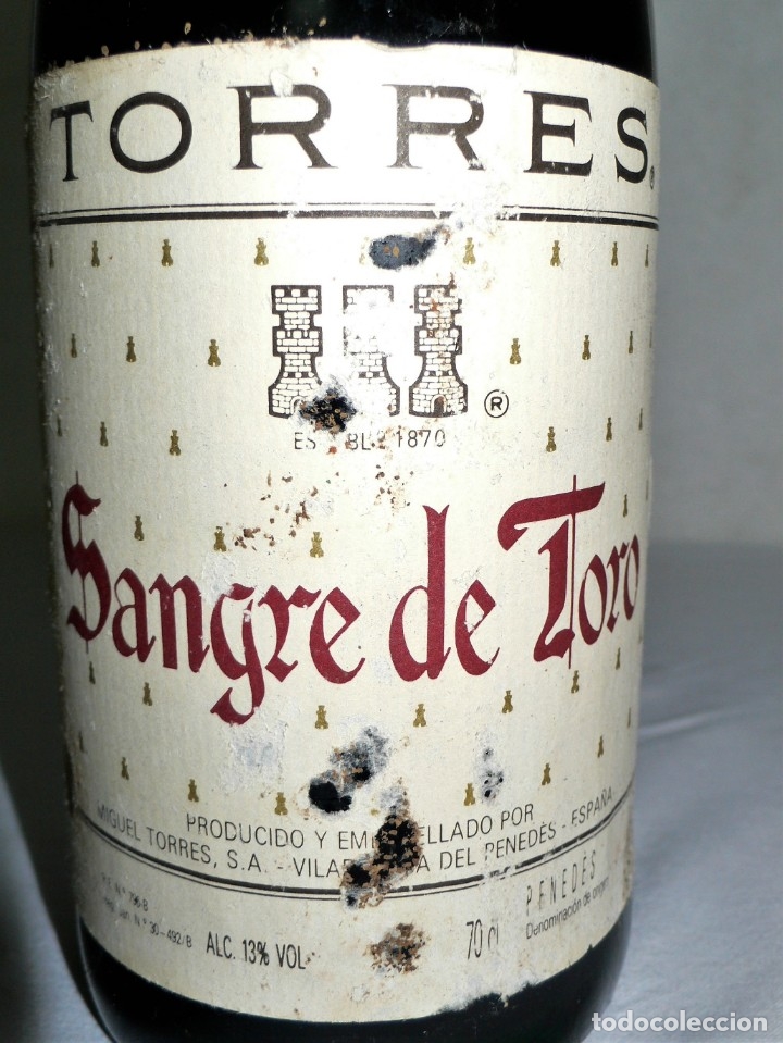 botella vino sangre de toro 1988.miguel torres. - Comprar Coleccionismo ...