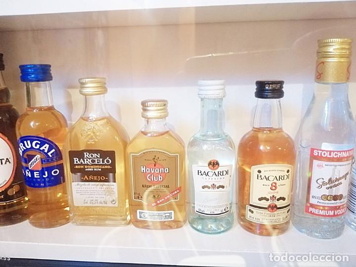coleccion 73 botellitas miniatura licores con v - Comprar Coleccionismo ...