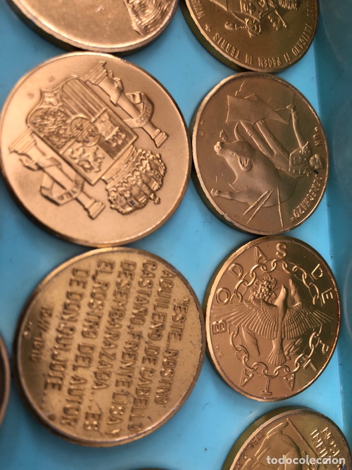 colección de 12 monedas doradas de personajes h - Comprar en ...