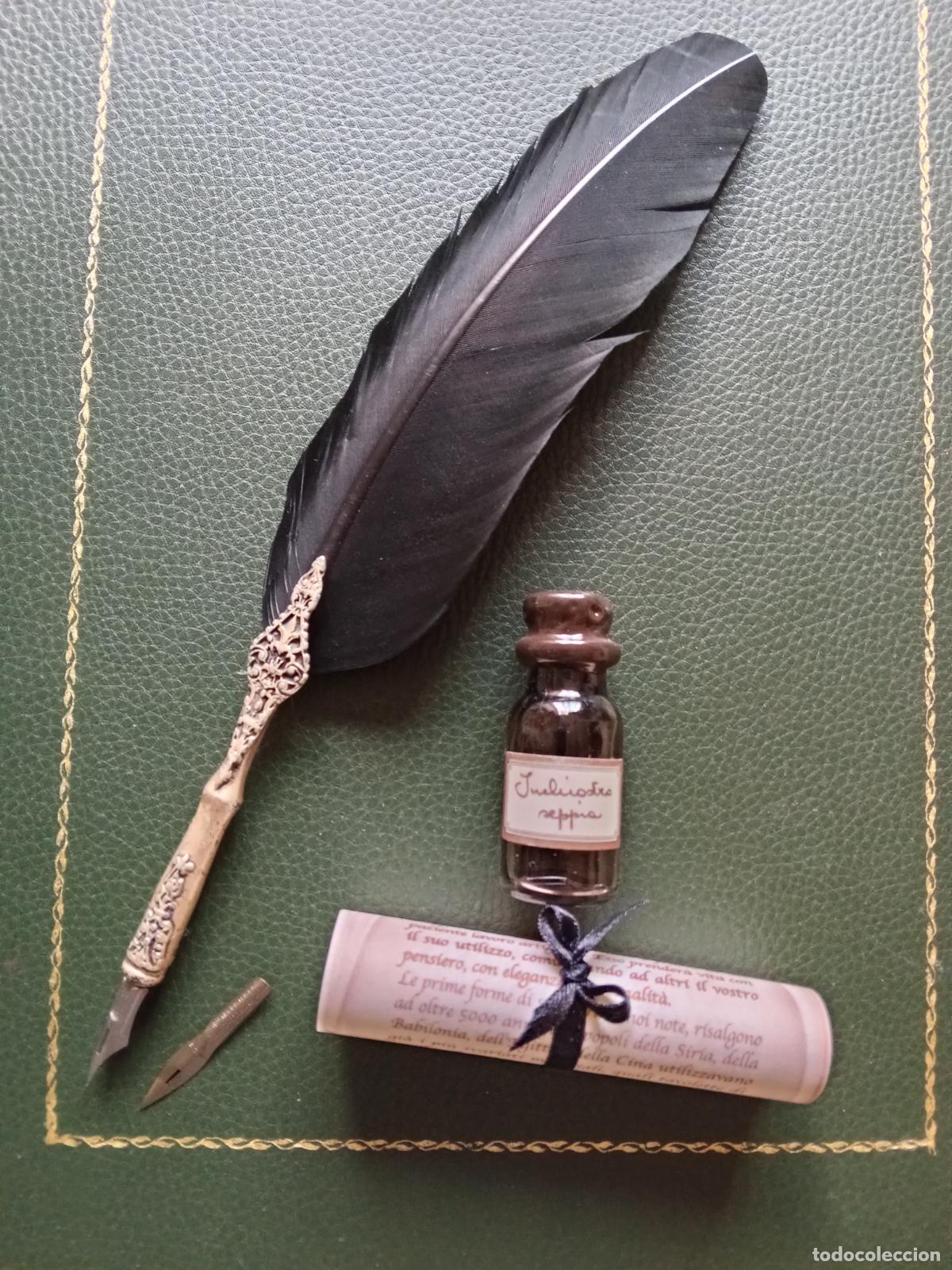 Tintero Y Pluma Tintero Y Pluma Foto De Stock Y Más Banco De