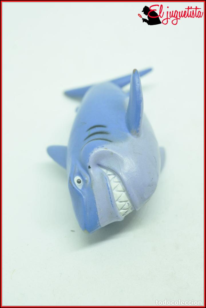 Bruce Buscando A Nemo 1,599 Finding Nemo Images Stock Photos, High Res