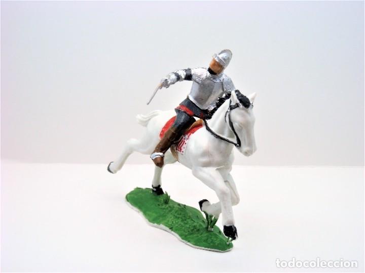 antiguas figuras en plástico . serie hernán cor - Comprar Figuras de ...
