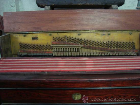 esplendido y antiguo organillo o piano de manub - Comprar Pianos ...