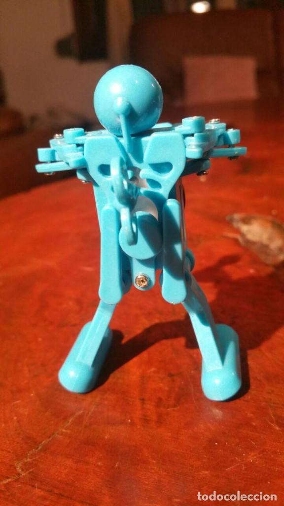muñeco tipo robot a cuerda bailarin en plastico - Comprar en ...