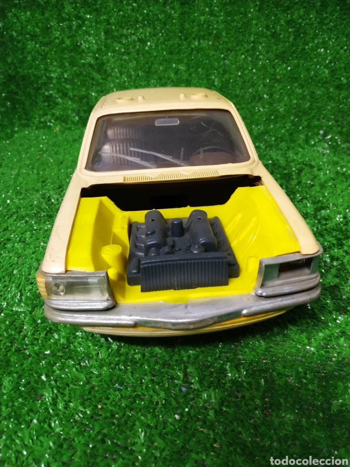 rico coche mercedes benz 450 diplomatico amaril - Comprar Juguetes ...