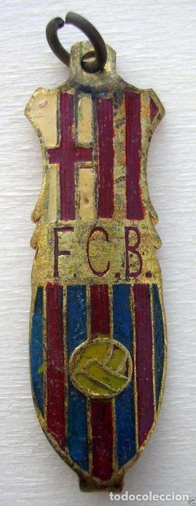 antiguo raro pin emblema fcb. fútbol club barce - Comprar Pins de ...